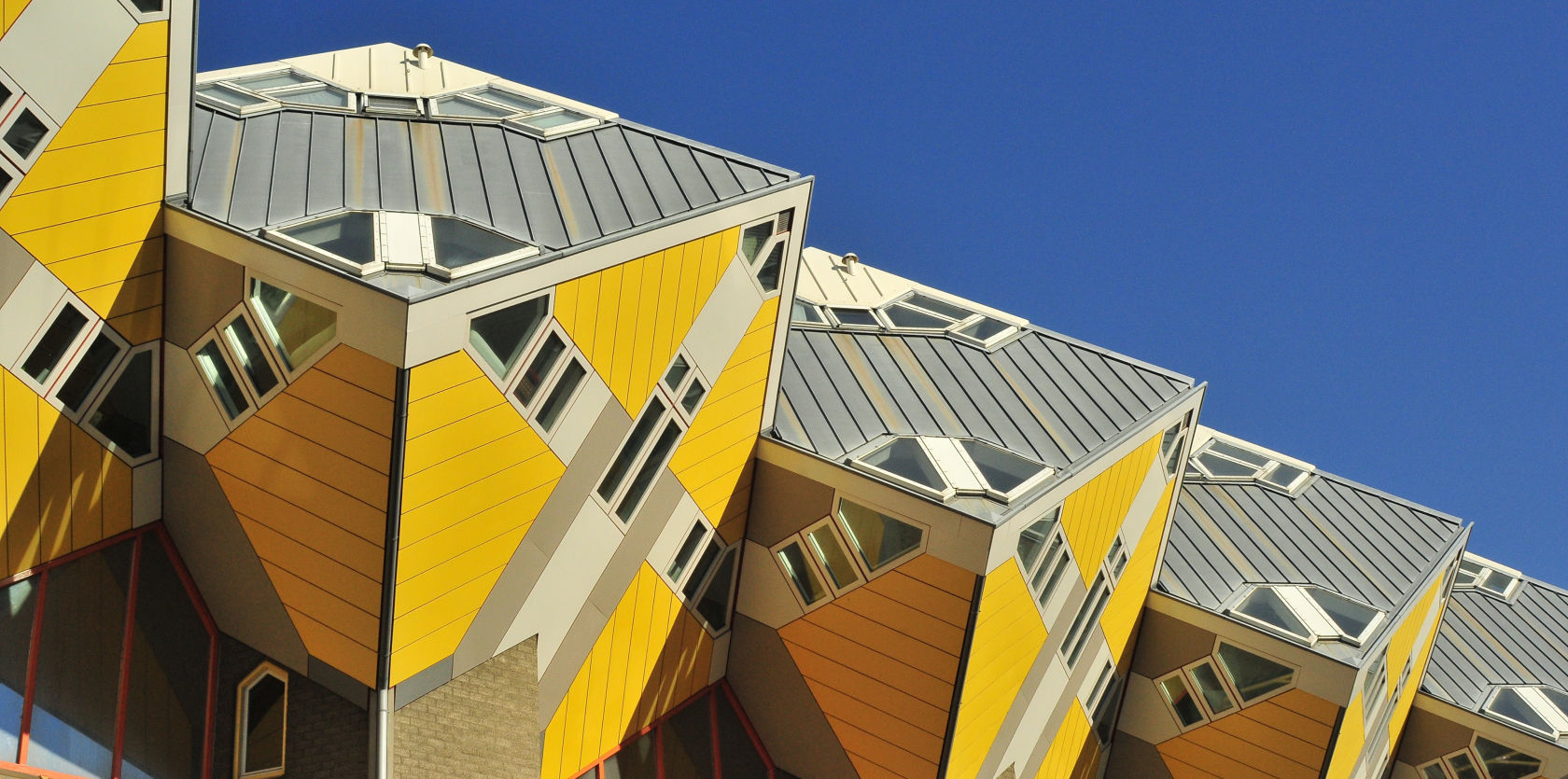 A Modern Workplace Transformation to Empower a Global Workforce at ...