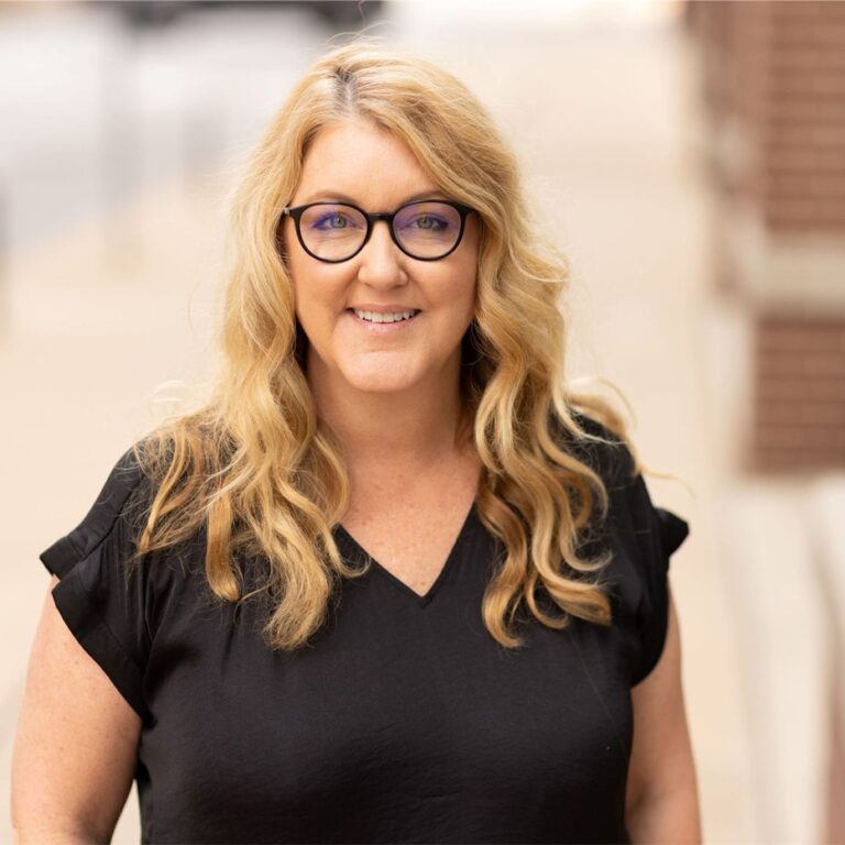 Microsoft Teams and Frontline Workers: Overcoming Roadblocks to a Successful Deployment