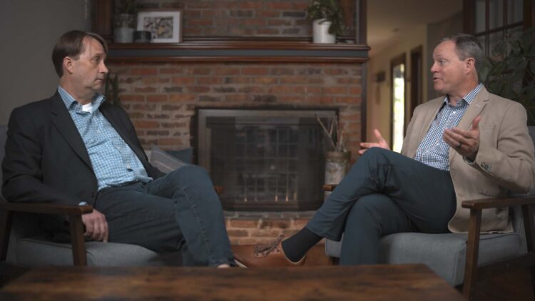 What Is the Modern Workplace? 6 Characteristics to Identify and Apply